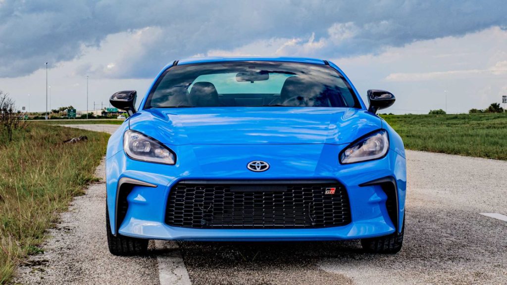 新车价 RM295,000！2023 Toyota GR86 我国发表，2.4L Boxer 引擎，马力 228Hp，6.1秒100KM/H 的后驱热血跑车！ - AUTO123