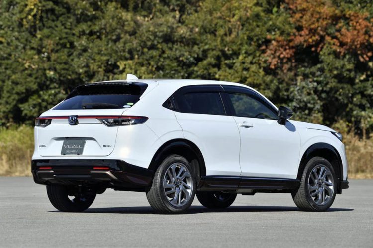 颜值爆表！2021 Honda HR-V Type R 假想图曝光，Honda 首款 Type R SUV？ - AUTO123
