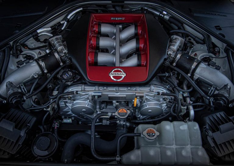2022 Nissan GT-R R35 引擎确定！3.8L Twin Turbo 引擎+ 48V 混动马达，拥有720PS+880Nm ...
