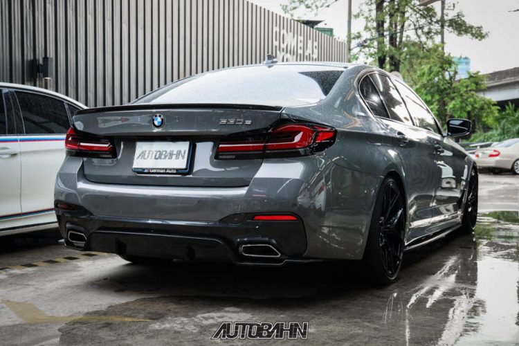 BMW 5 Series G30 改装实战！低调杀气，颜值超高的 Luxury Sport Sedan！ - AUTO123