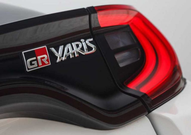 Toyota 官方确定消息！限量版 2022 Toyota GRMN Yaris 这个月登场，马力300PS，全车更硬派！ - AUTO123