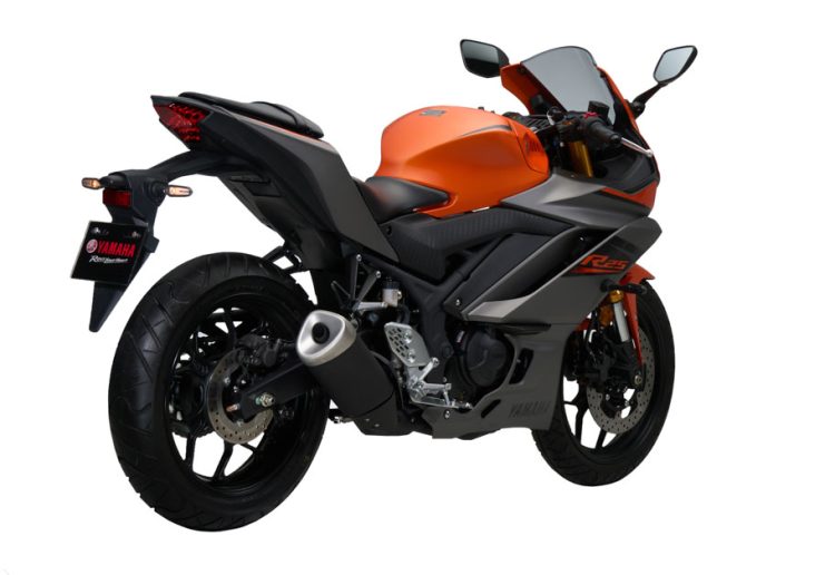 售价 RM22,998！2022 Yamaha R25 与 MT-25 我国发表，新增 ABS 系统 + 新颜色，250cc 引擎马力 35 ...