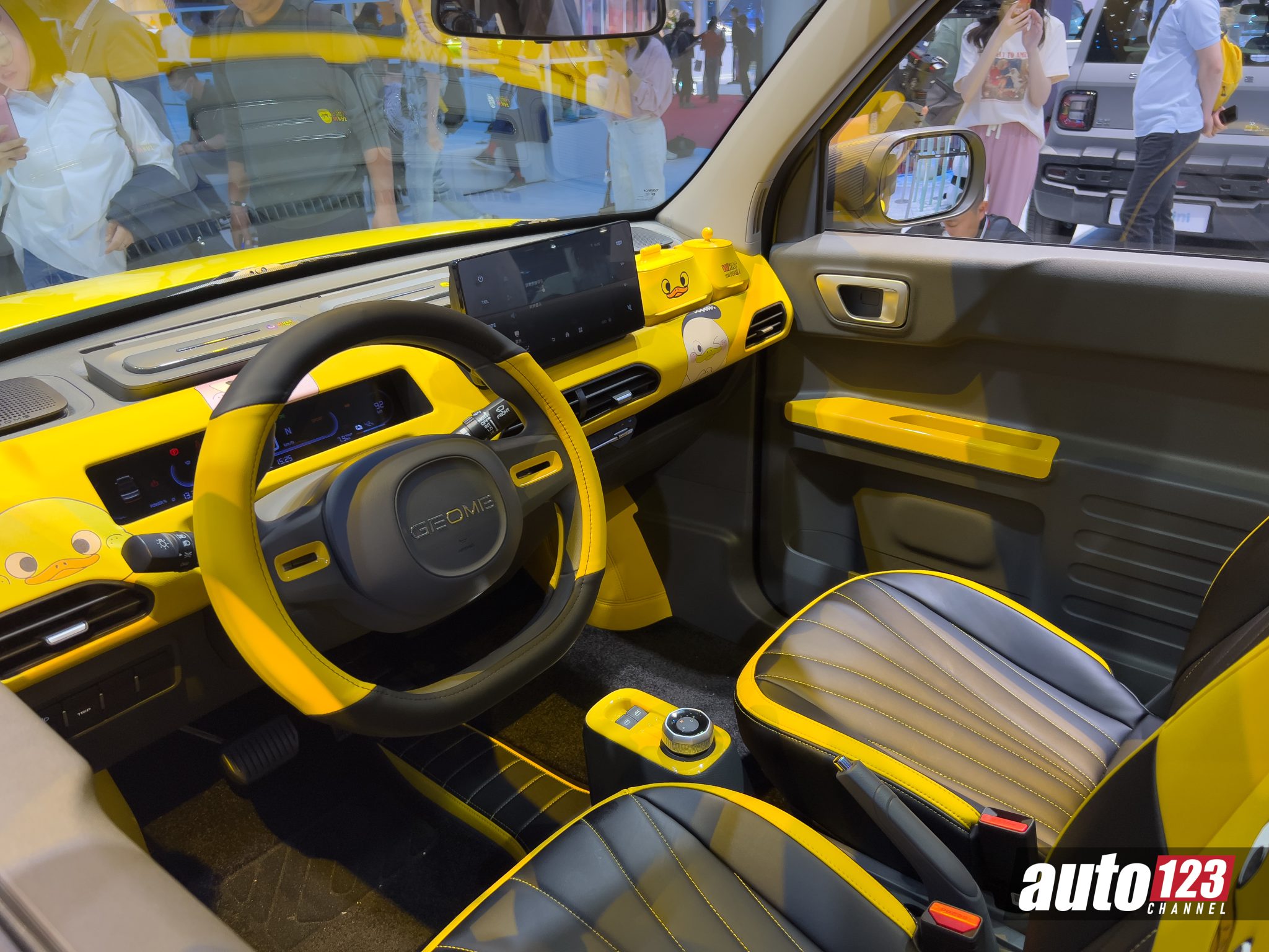 预计售价 RM35,000 起！Proton 或在我国发表 Geely Panda MINI EV（熊猫 Mini），马力 41PS，满电可走 ...