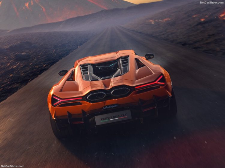 售价超过 RM4,000,000！最强大牛 Lamborghini Revuelto 价格出炉，6.5L V12 Hybrid 引擎，马力 ...