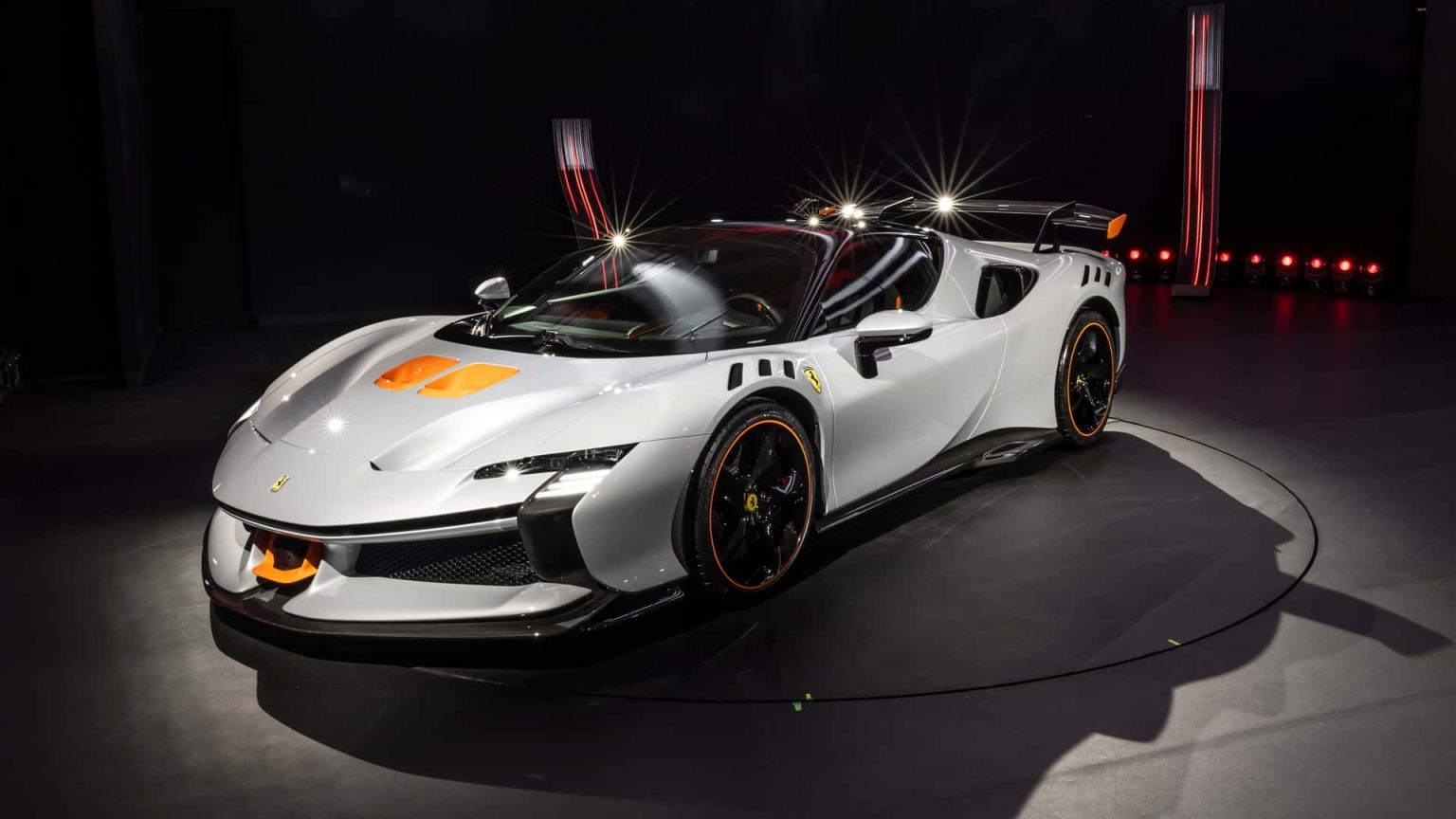 最强 Ferrari 杀到！限量版 Ferrari SF90 XX Stradale 全球发表，4.0L V8 Twin Turbo 引擎 ...