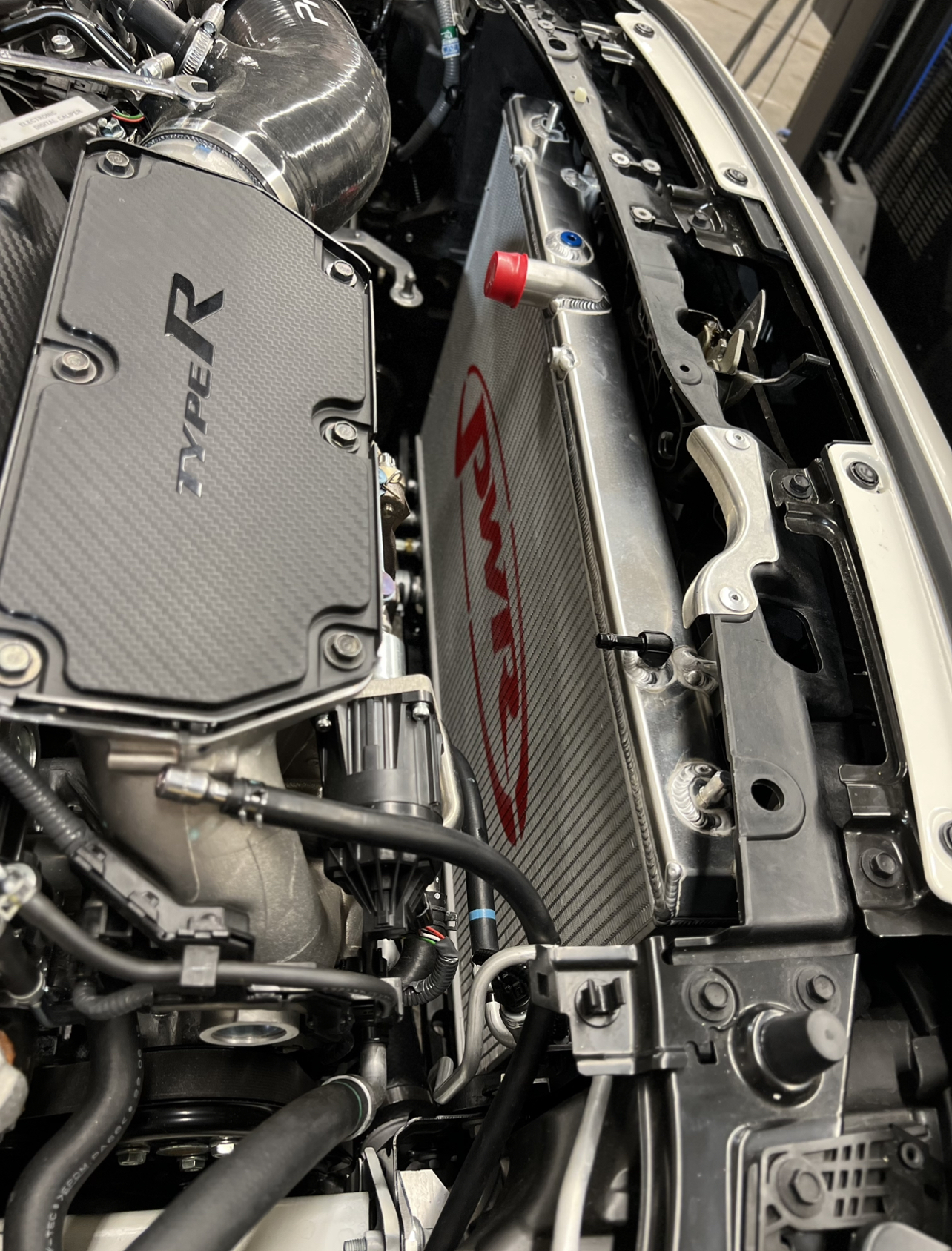 红头战机名不虚传！Honda Civic Type R FL5 改装案例，2.0L VTEC Turbo 引擎，马力爆发 502Hp，改装潜力 ...