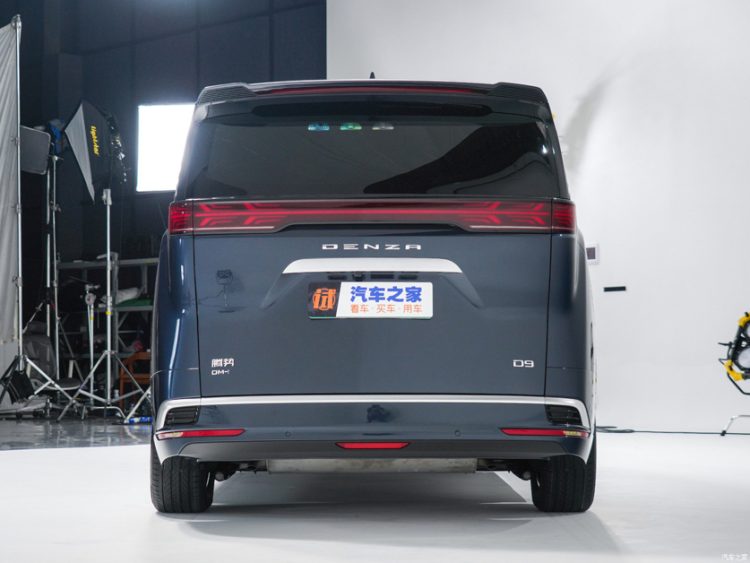 预售价 RM290,000！Sime Motors 在我国开放了 Denza D9 的预定，马力 347PS，满电可走 520KM ...