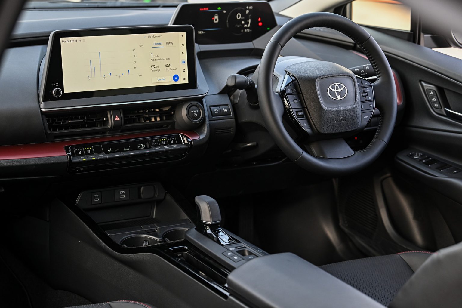 有 Lexus 的样子！新款 Toyota Corolla Altis 亮相，2.0L 引擎，马力 170Hp，配备更好！ - AUTO123