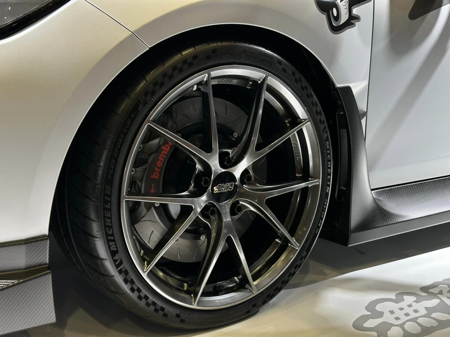 本田的战斗之魂！無限 MUGEN Honda Civic Type R FL5 实车拍摄，升级 Carbon 碳纤维套件，BBS 锻造轮圈 ...