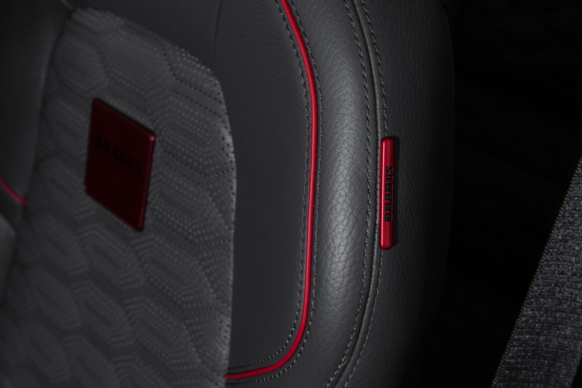 跟 Bugatti 一样快！Brabus 操刀爆改 Porsche 911 Turbo S，马力 900Hp，2.5秒 100KM/H，全球 ...