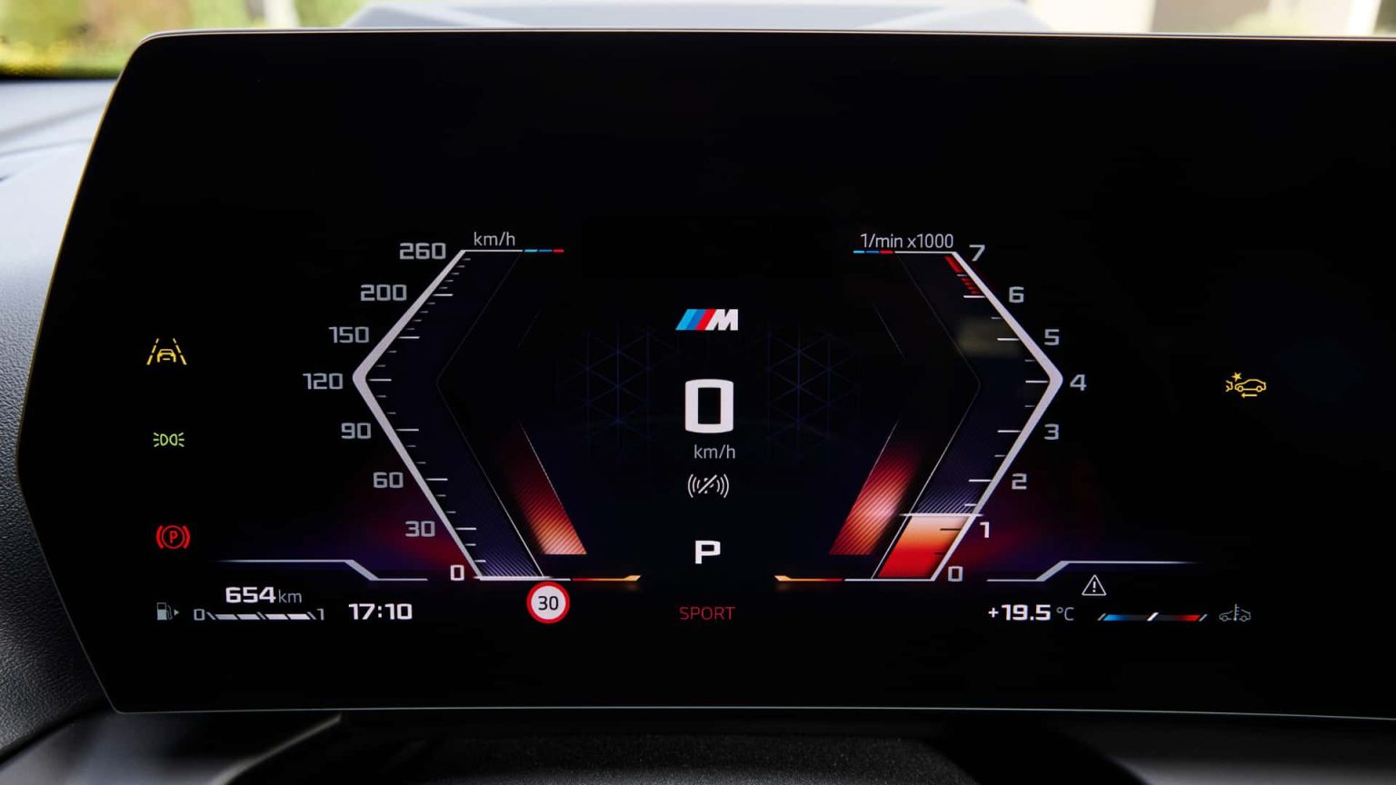 马力 312Hp！全新 BMW M135“宝马钢炮”发表，2.0L Turbo 引擎，0-100KM/H 只需 4.9 秒！ - AUTO123