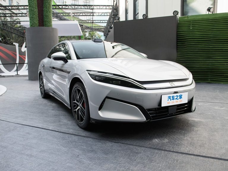 BYD 最强车型登场！BYD 汉 L 登场，马力 1086Hp，充电 5 分钟可走 400KM，2.7秒100KM/H！ - AUTO123