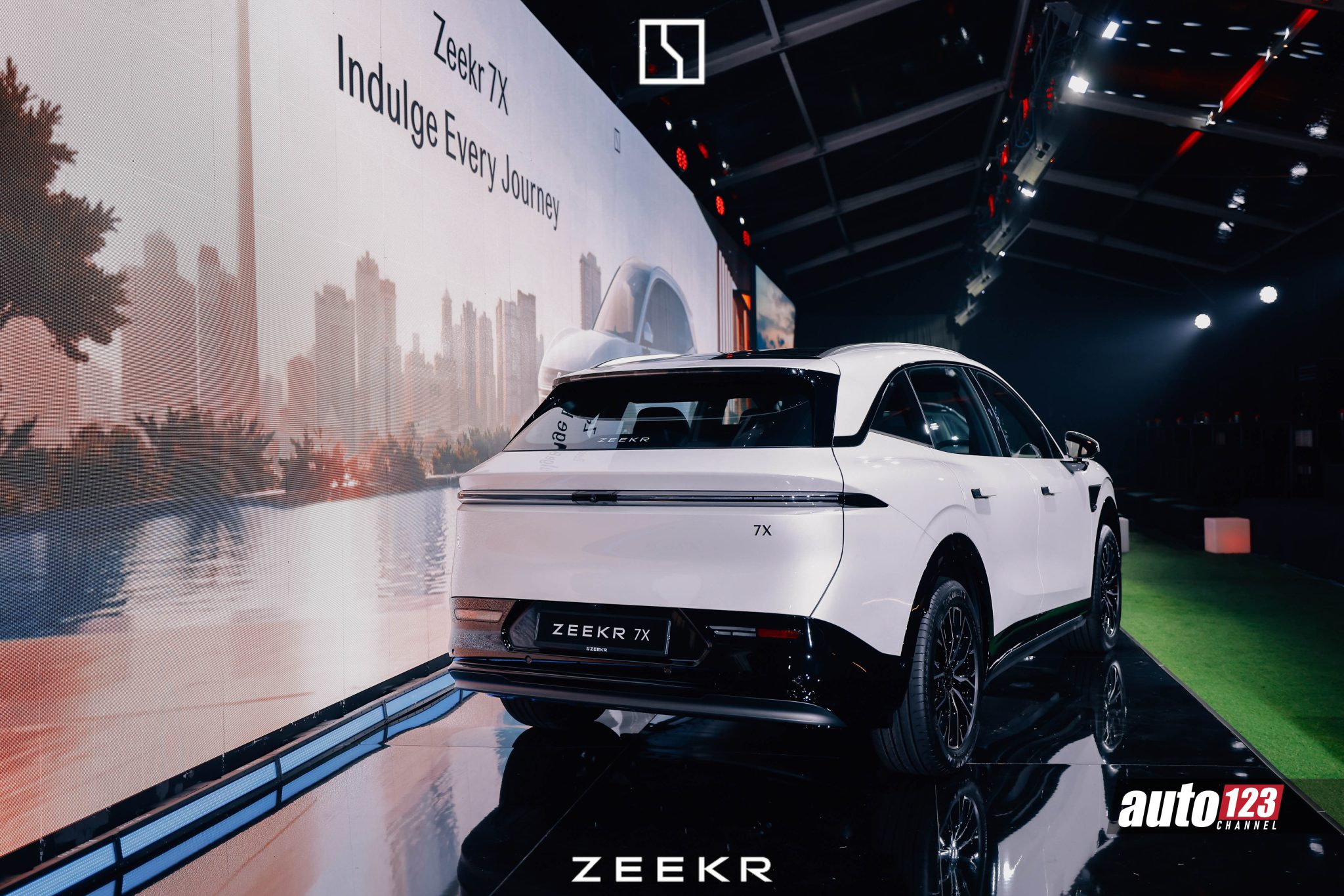 三个月卖超过 1,500 辆！Zeekr 7X 成为我国最畅销电动 SUV 之一，新车价 RM179,800 起！ - AUTO123