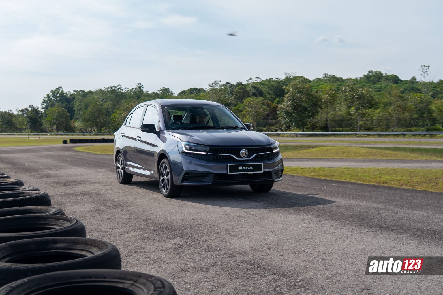 预售价 RM40K - RM50K！全新 Proton Saga 正式登场，1.5L i-GT 引擎，马力 120PS，外形内装安全都升级 ...